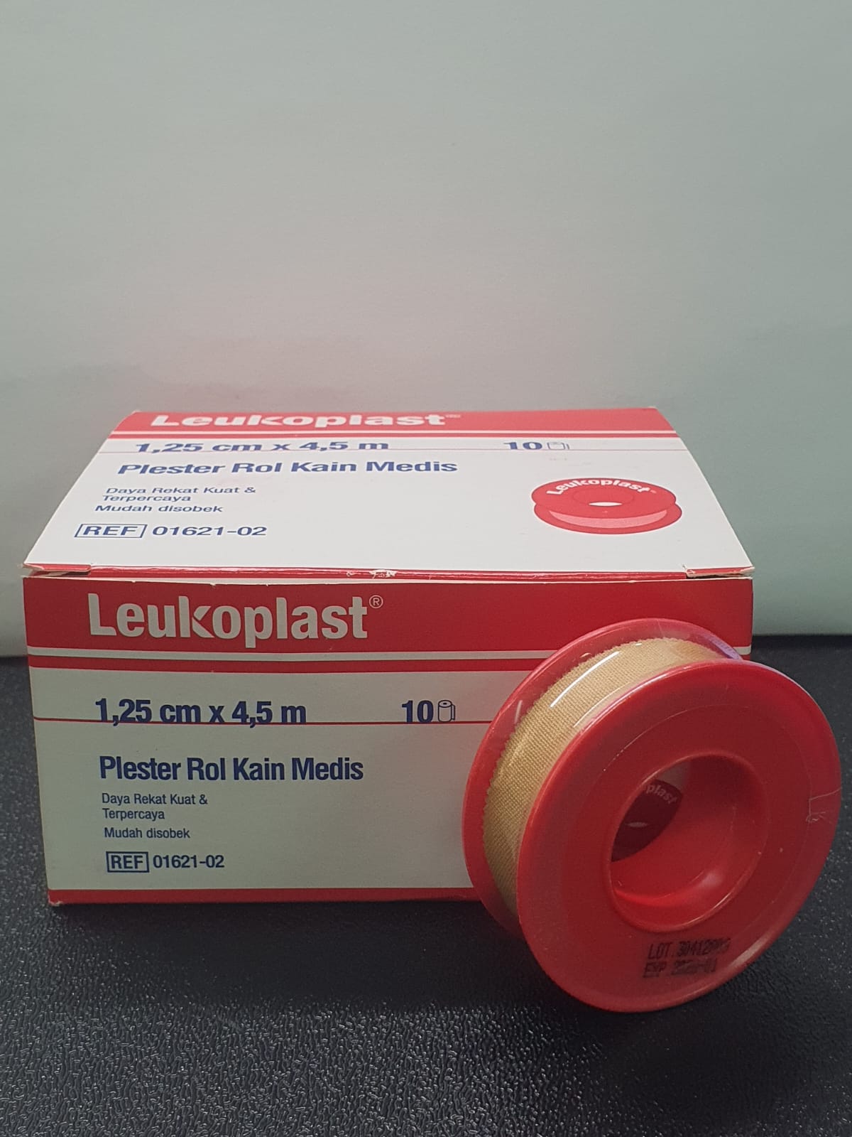 Leukoplast 1.25CM x 4.5M (TAN) – StageEquip Pte Ltd